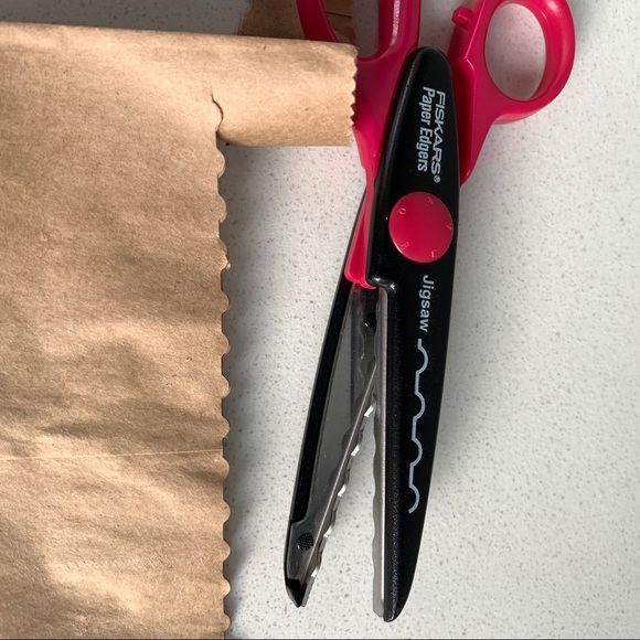 Office | Lot Of 2 Decorative Edge Edger Edging Paper Craft Scissors ...